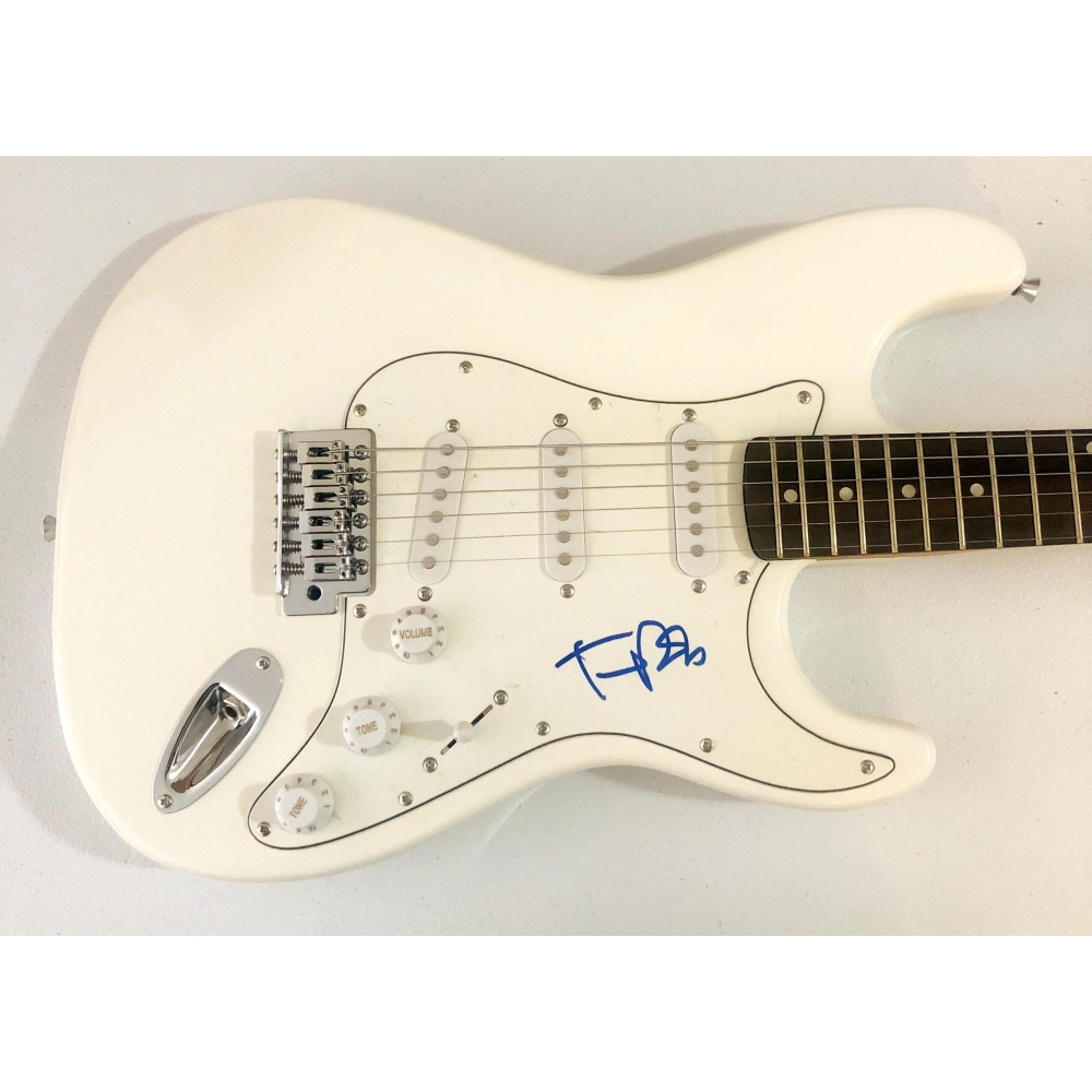 Tom Petty Signed Guitar (JSA LOA) | Pristine Auction
