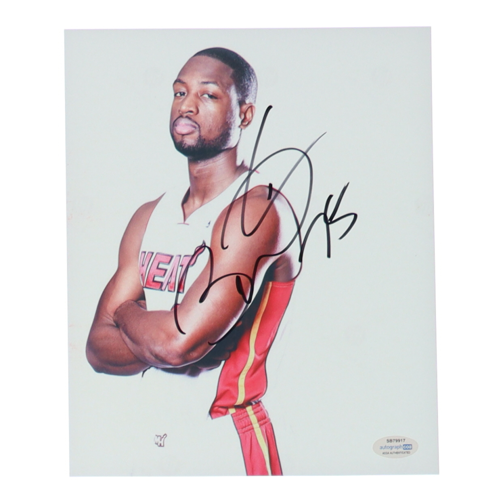 Dwyane Wade Signed Heat 8x10 Photo (ACOA) | Pristine Auction