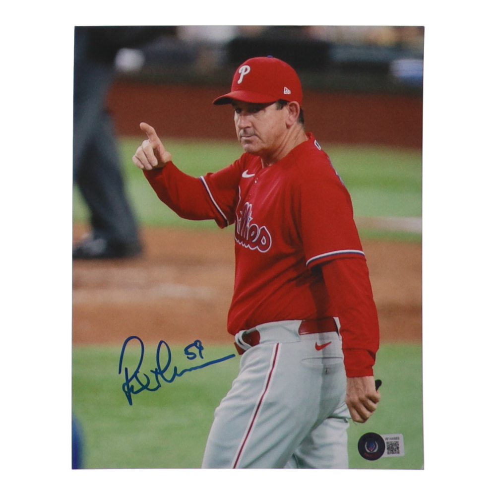 Rob Thomson Signed Phillies 8x10 Photo (Beckett) | Pristine Auction