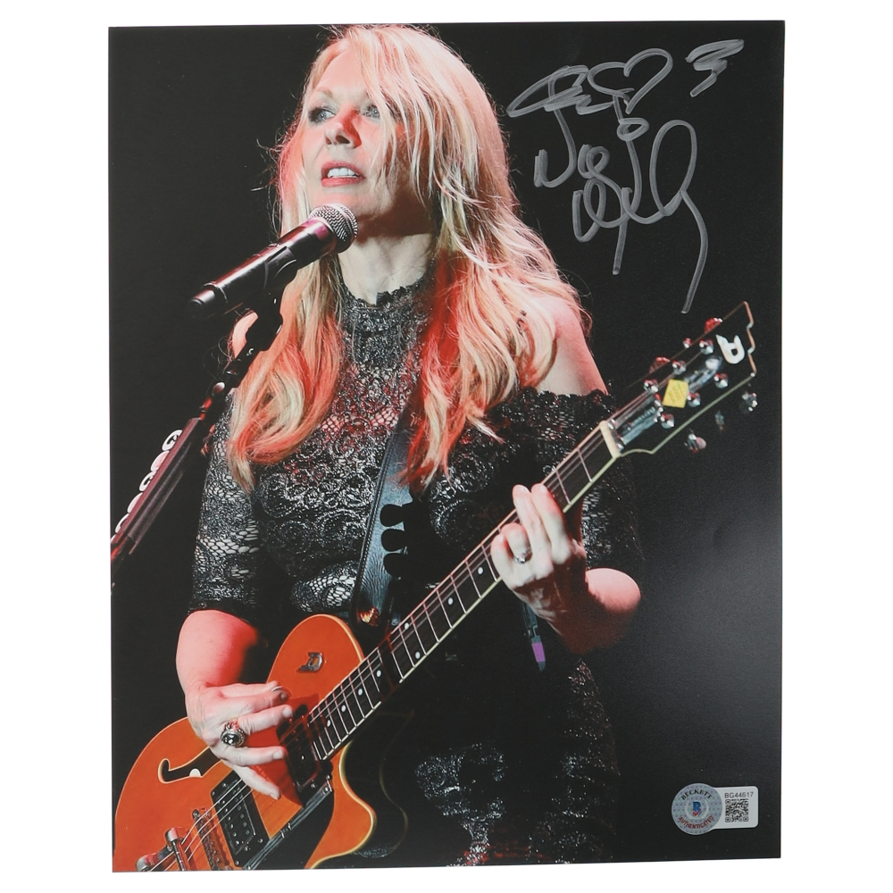 Nancy Wilson Signed 8x10 Photo (Beckett) | Pristine Auction