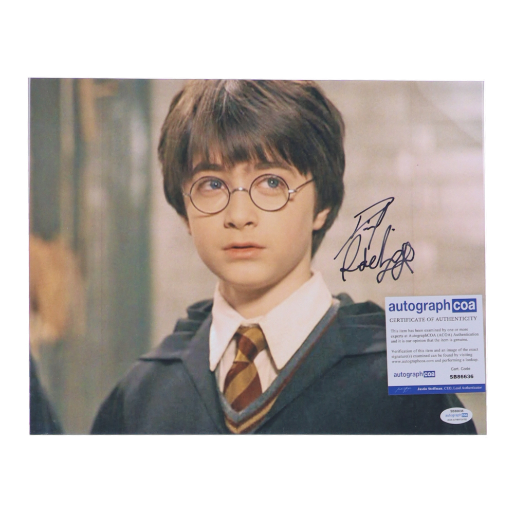 Daniel Radcliffe Signed "Harry Potter" 11x14 Photo (ACOA) | Pristine ...