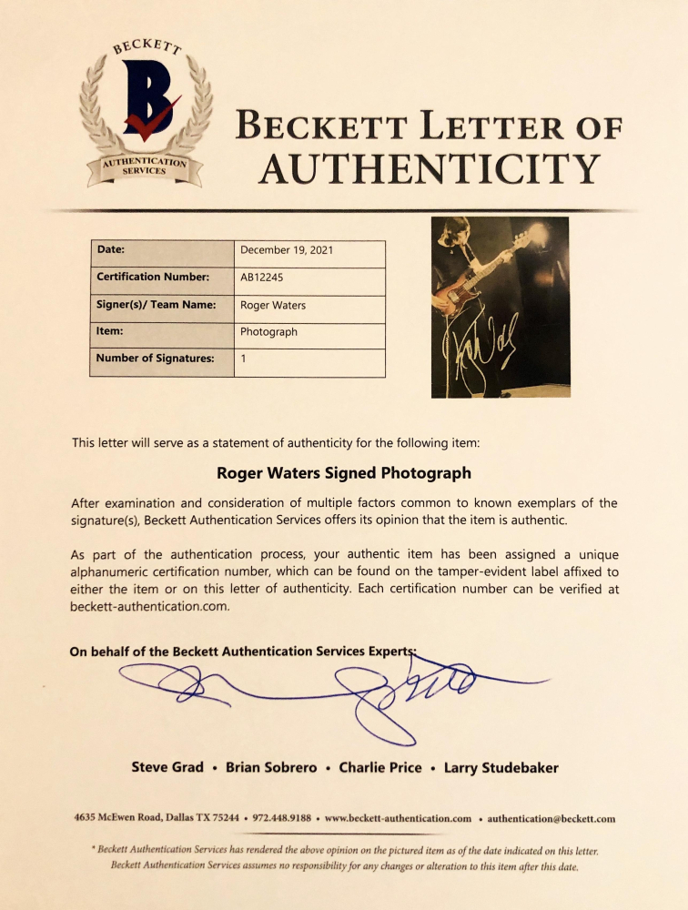 Roger Waters Signed 12x15 Photo (Beckett LOA) | Pristine Auction