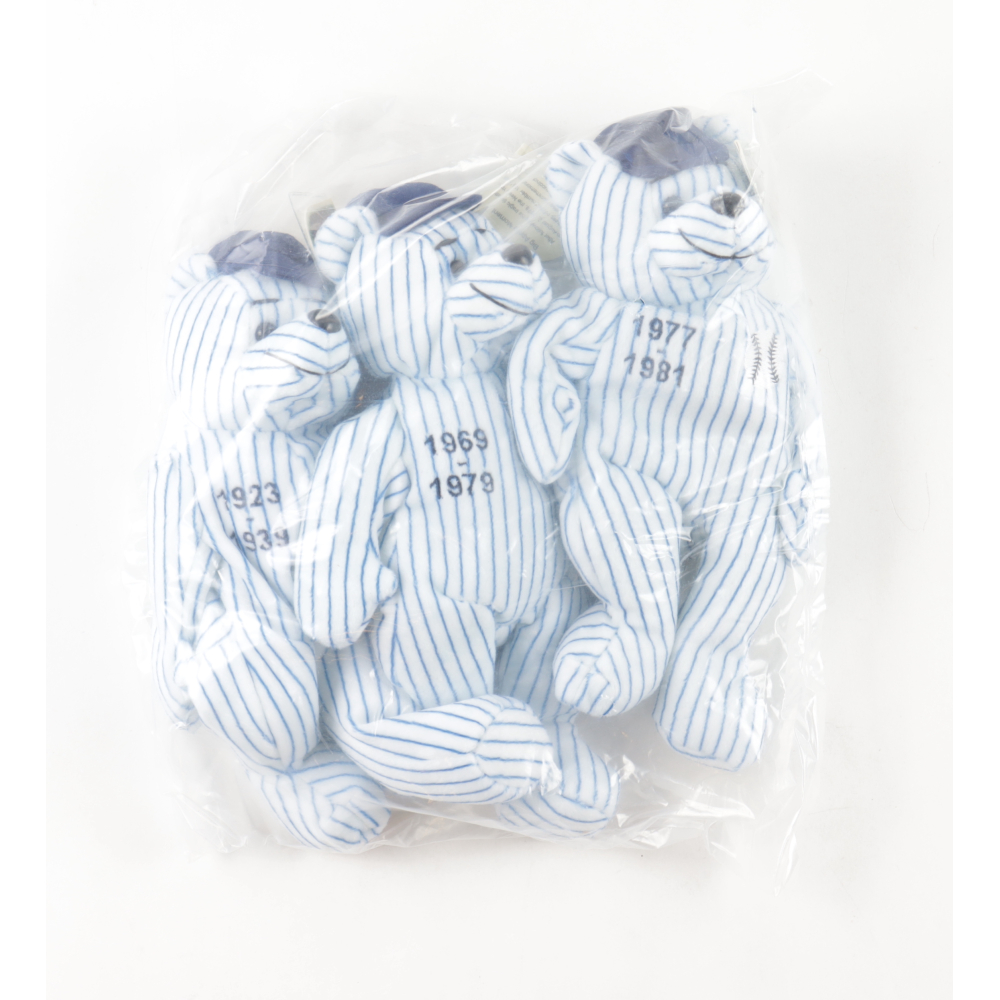 Reggie Jackson "Heroes of the Big Apple" Complete Set of (3) Beanie ...