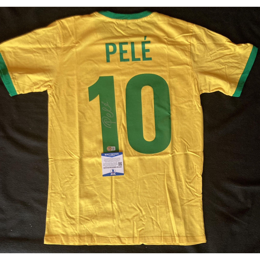 Pele Signed Jersey (Beckett) | Pristine Auction