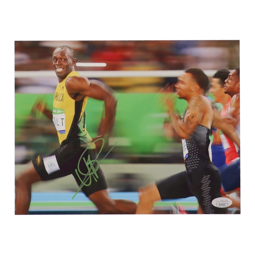 Usain Bolt Signed Team Jamaica 8x10 Photo (JSA) | Pristine Auction