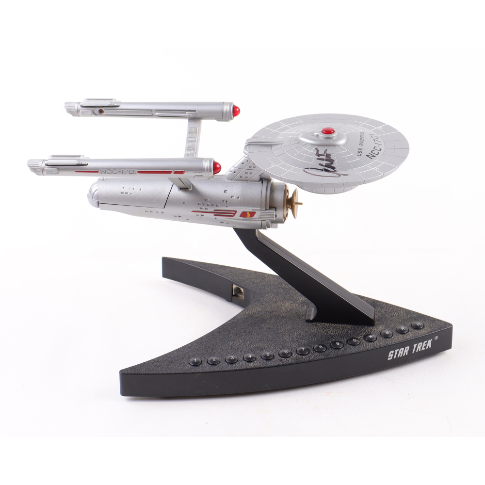 William Shatner Signed "Star Trek" USS Enterprise Electronic Light Up ...