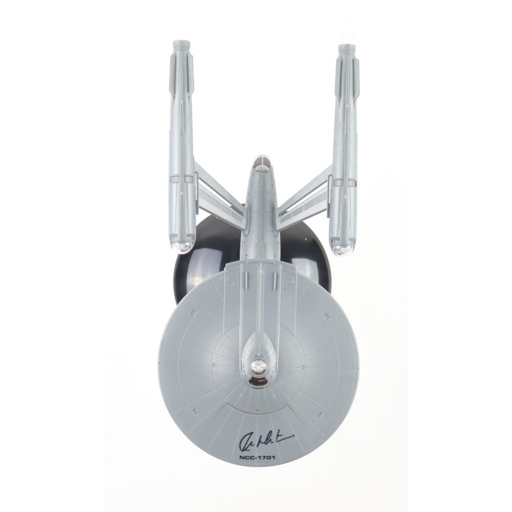 William Shatner Signed "Star Trek" USS Enterprise Electronic Light Up ...
