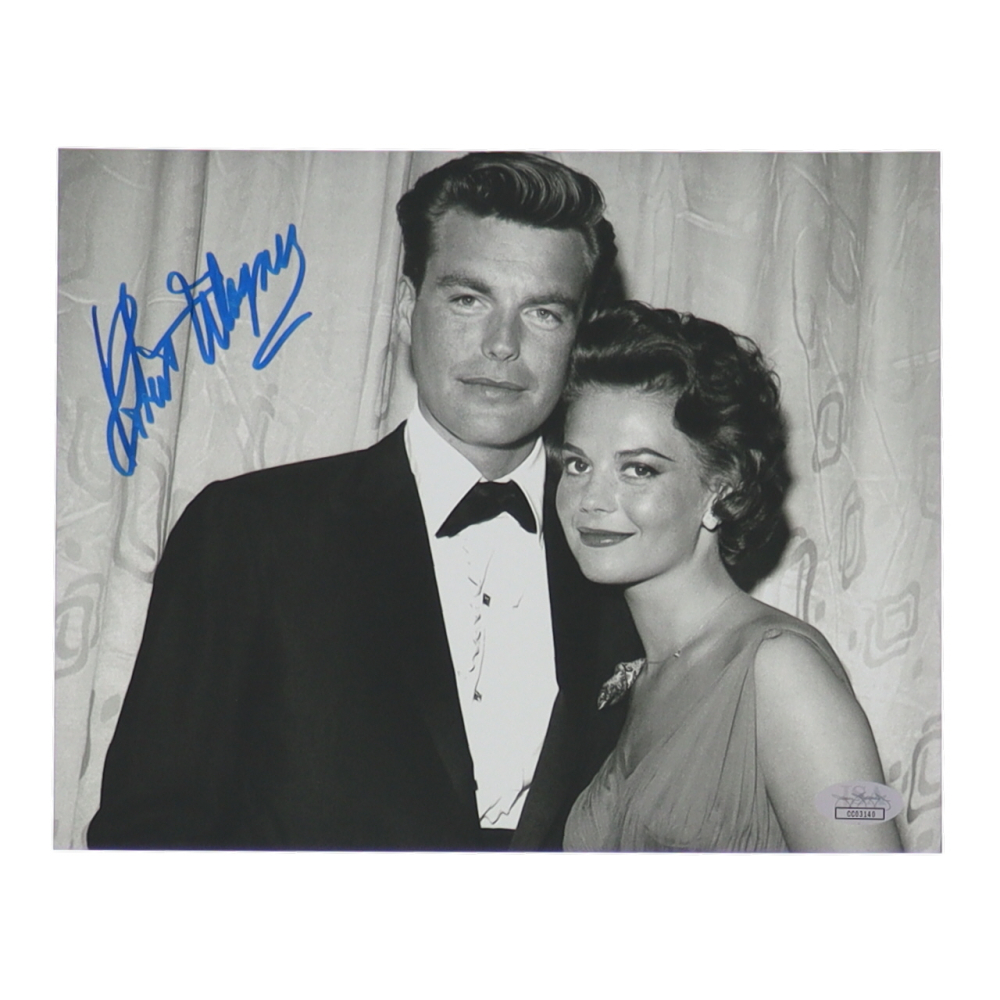 Robert Wagner Signed 8x10 Photo (JSA) | Pristine Auction