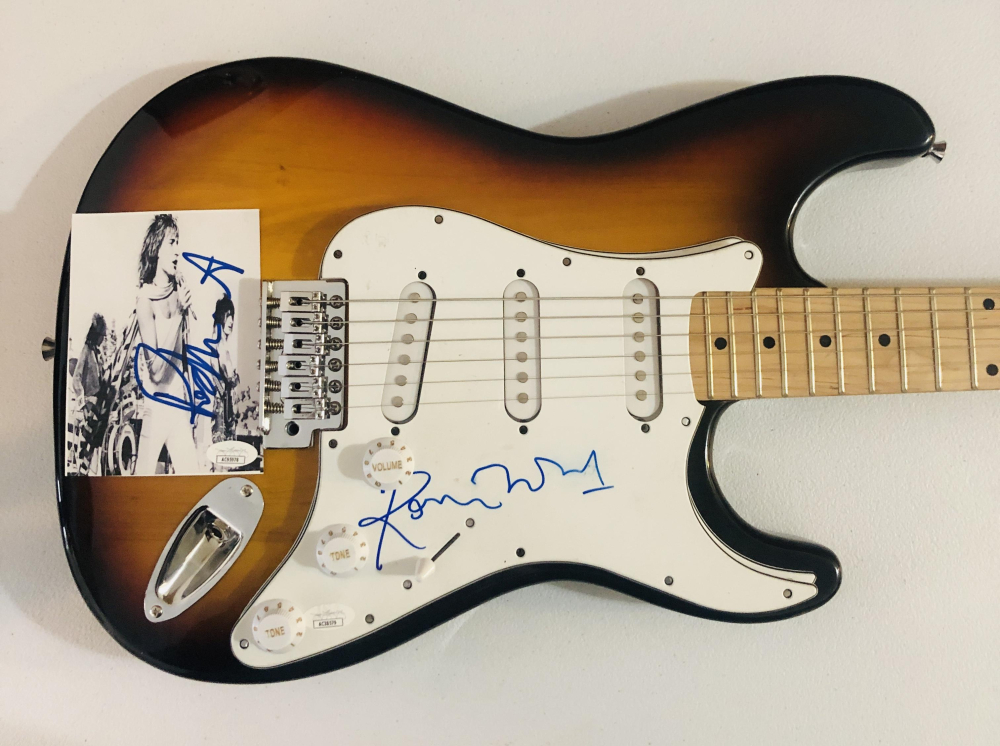 Ronnie Wood & Rod Stewart Signed 39" Electric Guitar & Photo (JSA ...