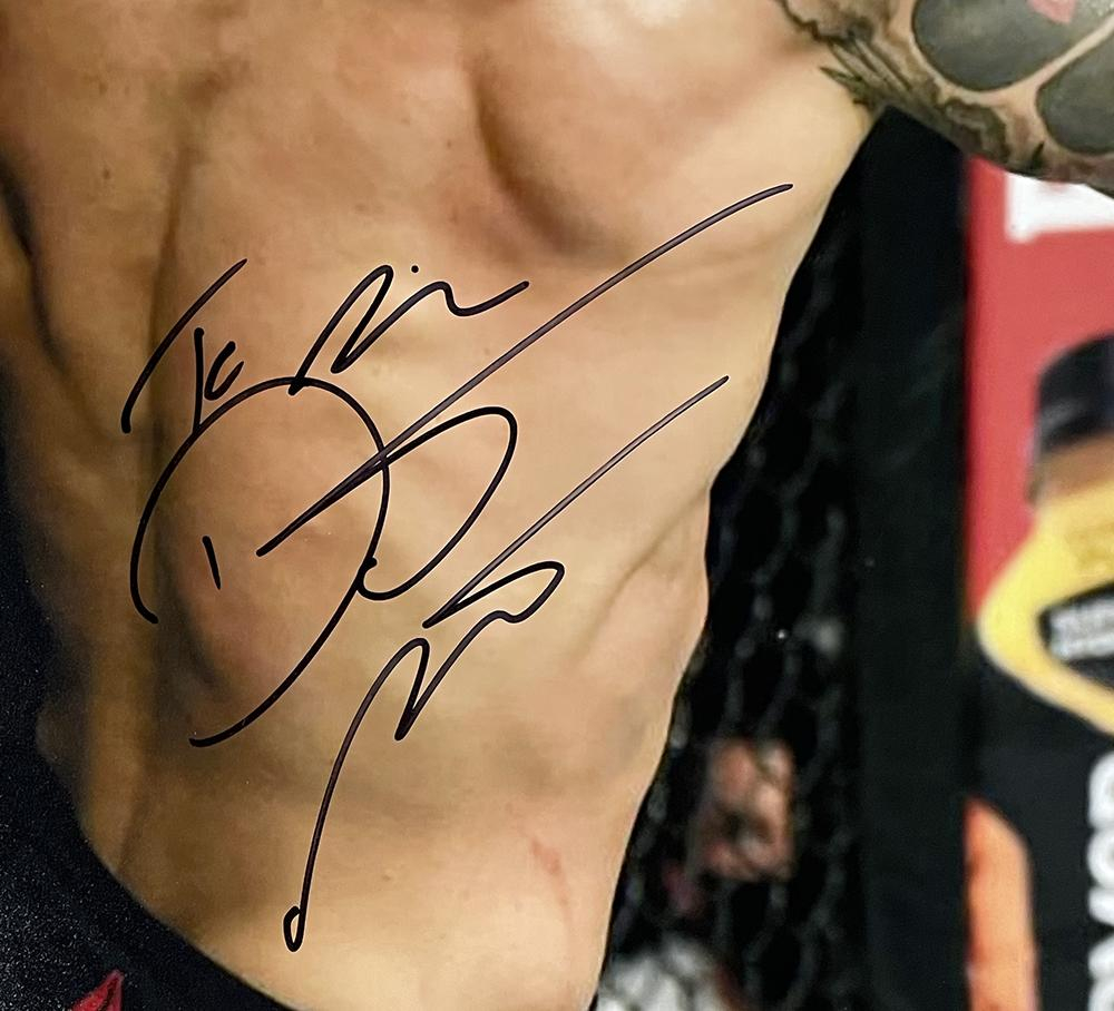 Dustin "The Diamond" Poirier Signed 16x20 UFC Photo Vs Conor McGregor ...