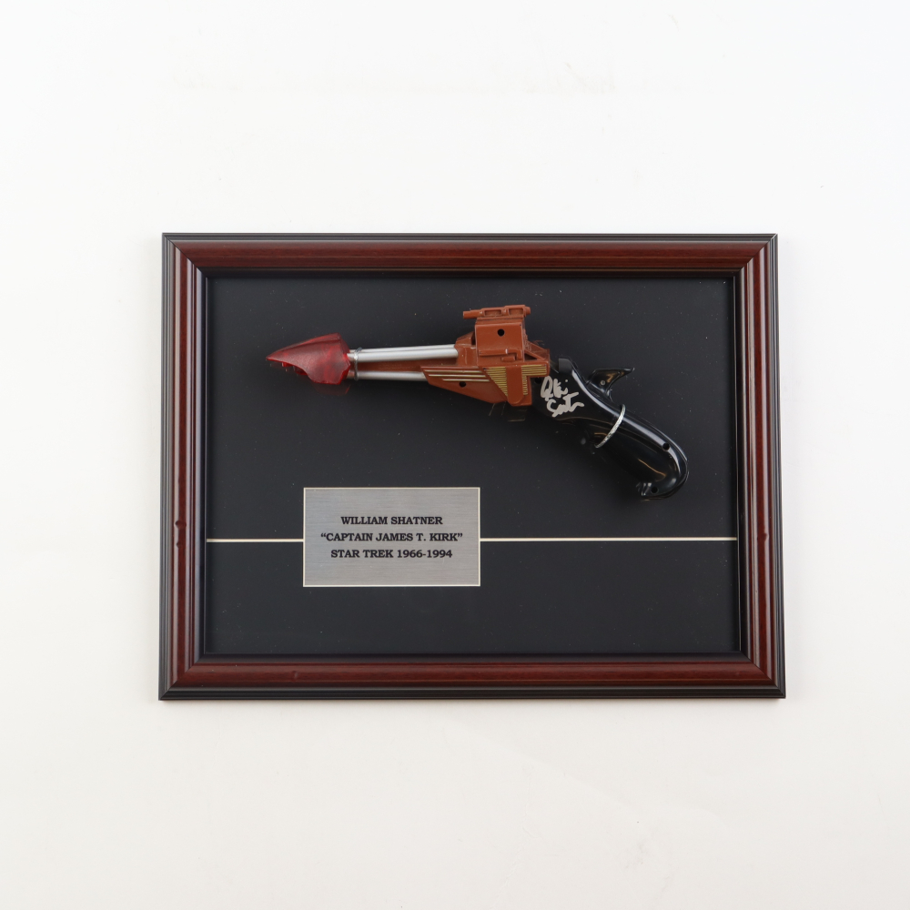 William Shatner Signed Custom Framed "Star Trek" Classic Phaser Display ...