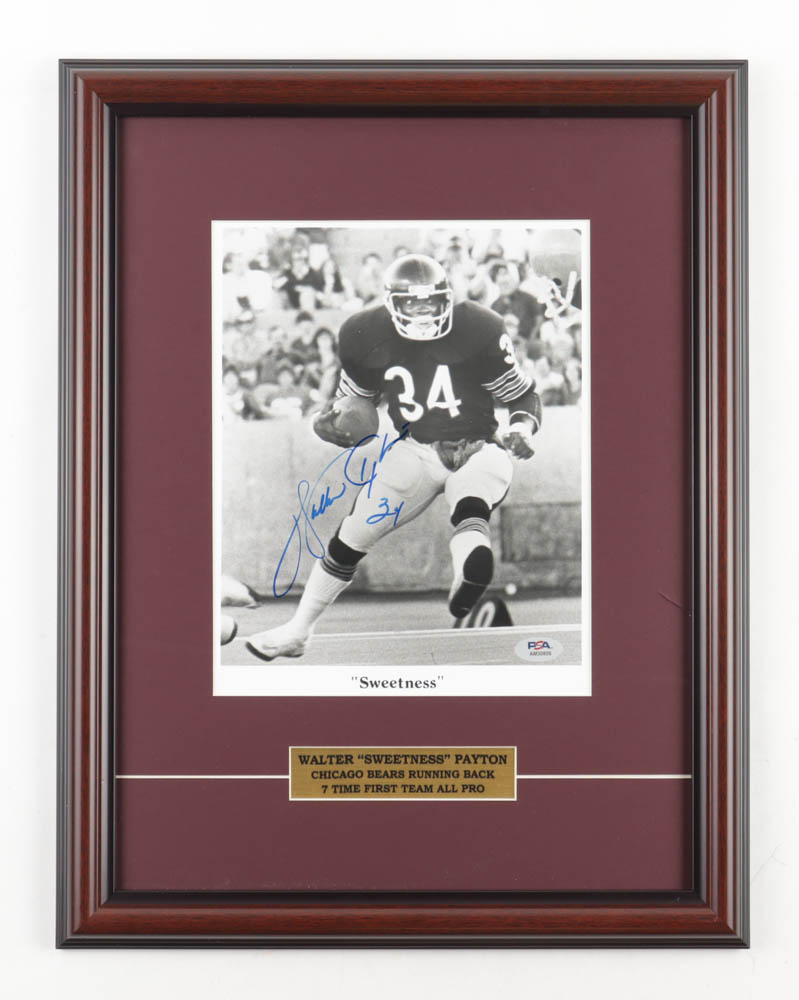 Walter Payton Signed Bears Custom Framed Photo (PSA) (See Description ...