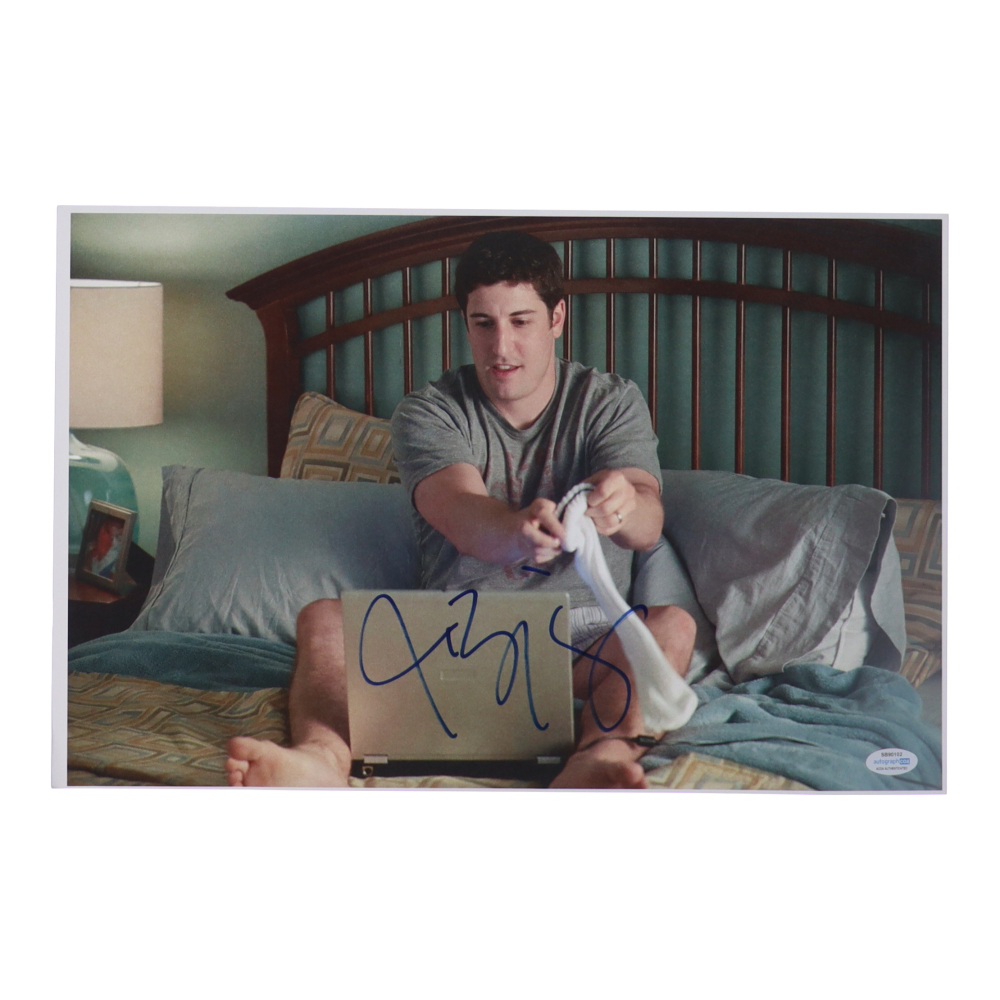 Jason Biggs Signed "American Pie" 11x17 Photo (ACOA) | Pristine Auction