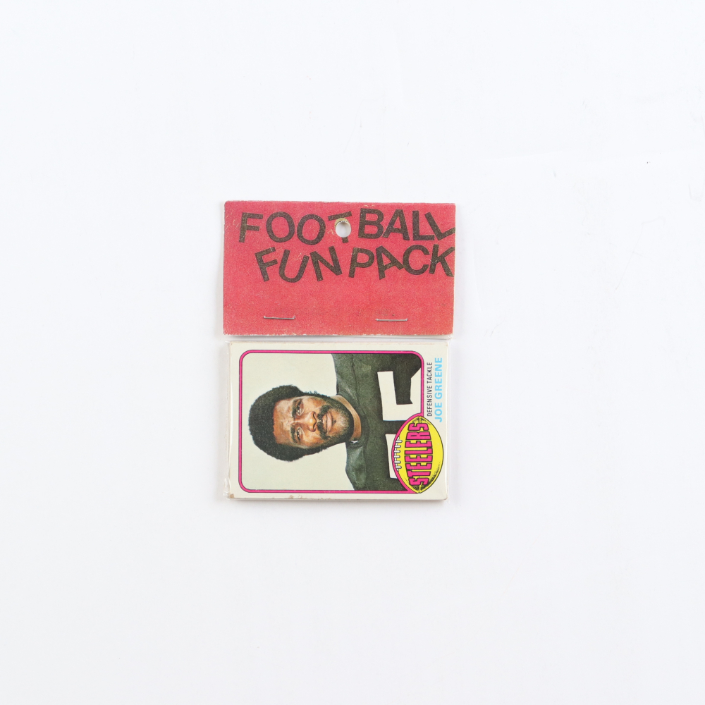 1976 Topps Football Card Fun Pack with (10) Cards | Pristine Auction