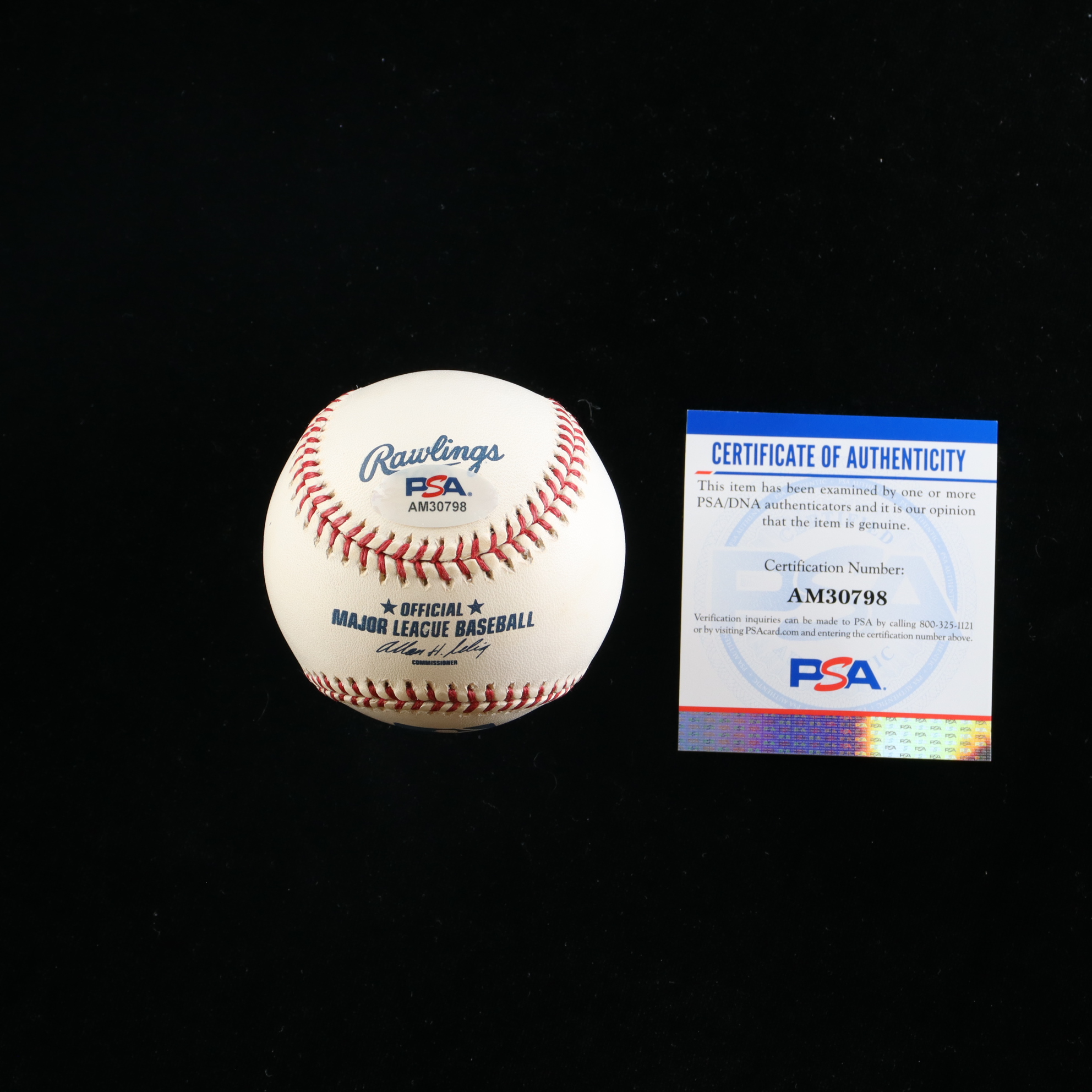 Derek Jeter Signed OML Baseball with Display Case (PSA) | Pristine Auction