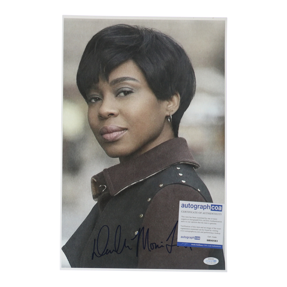 Danielle Mone Truitt Signed 11x17 Photo (AutographCOA) | Pristine Auction
