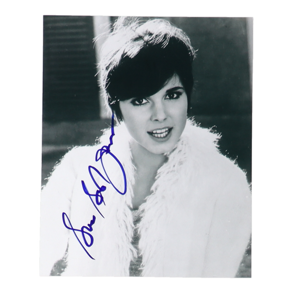 Susan Saint James Signed 8x10 Photo (Beckett) | Pristine Auction