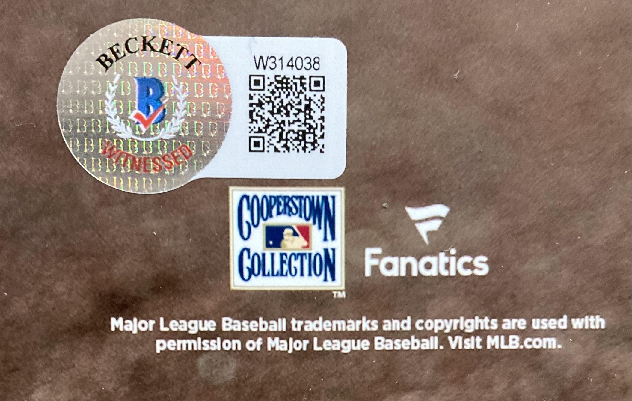 Rachel Balkovec Signed Yankees 8x10 Photo Inscribed "1st Female Manager ...