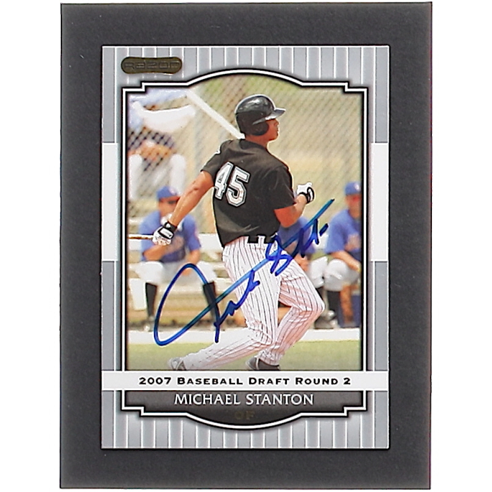 Michael Stanton Signed 2008 Razor Signature Series #97 (Beckett ...