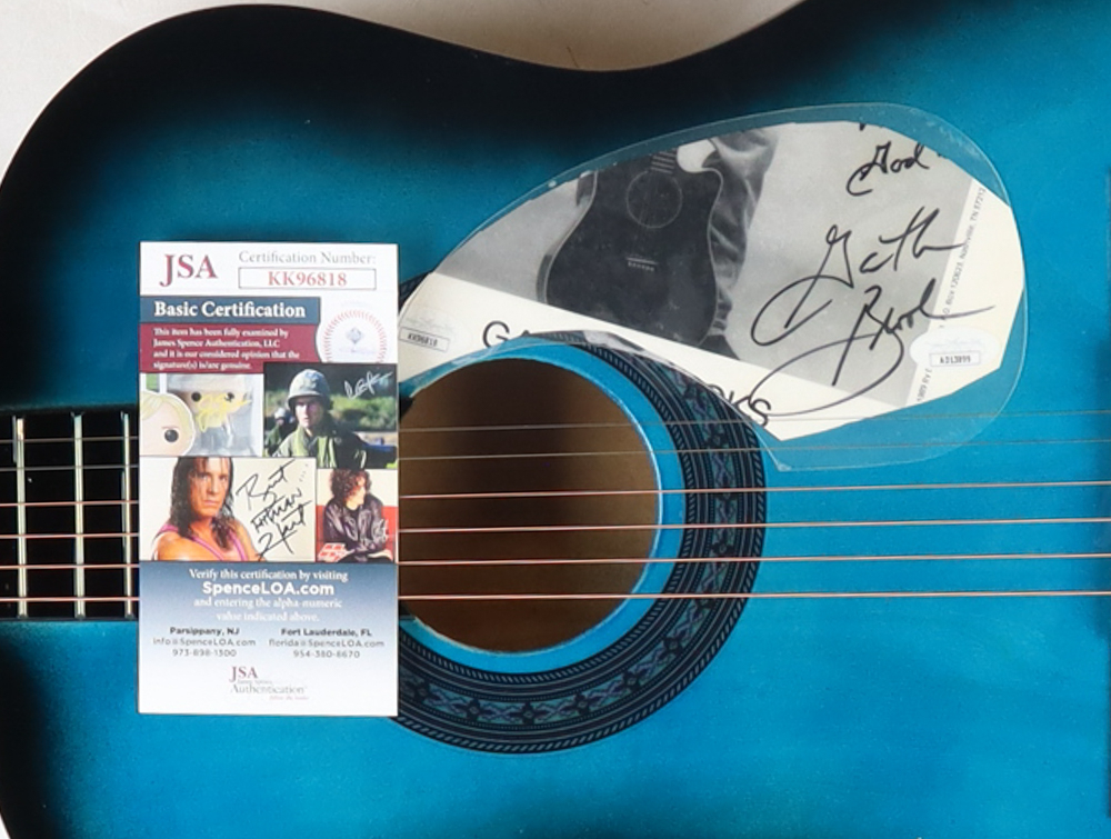 Garth Brooks Signed 38 Garth Brooks Signed 38