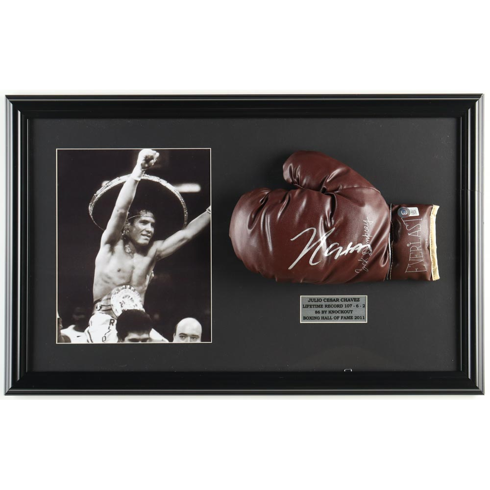 Julio Cesar Chavez Signed Custom Framed Boxing Glove Display (Beckett ...