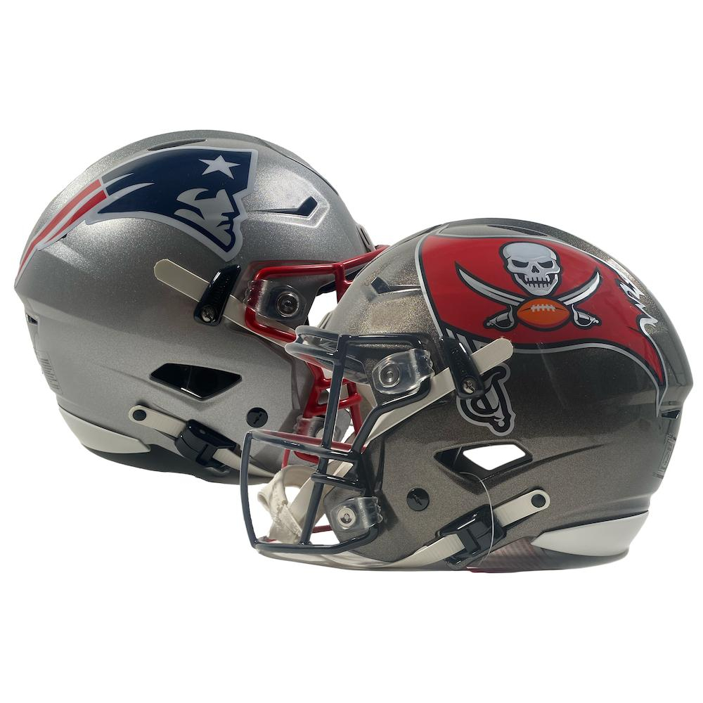 Tom Brady Signed Buccaneers / Patriots Authentic Speed Flex Full Size ...