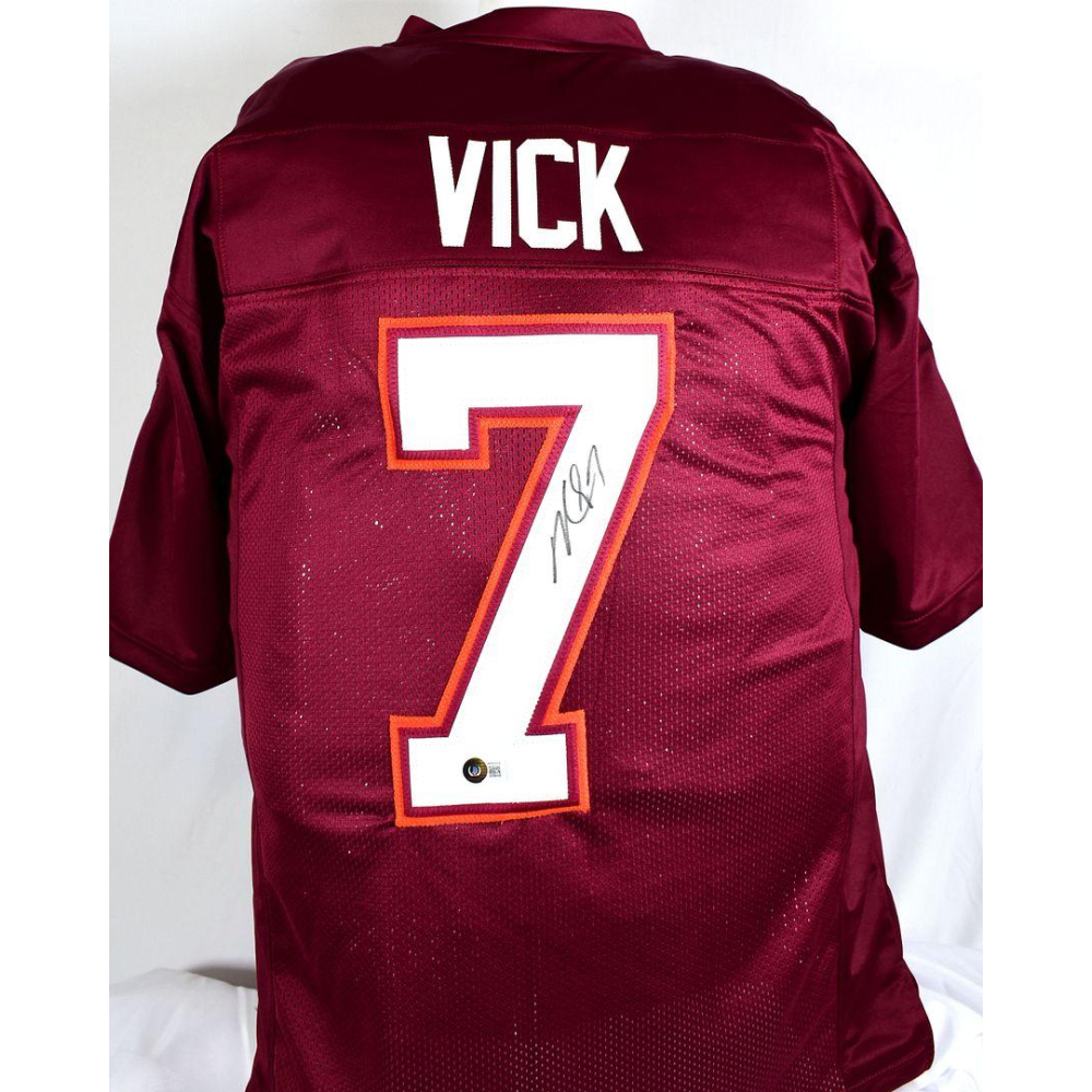 Michael Vick Signed Jersey (Beckett) | Pristine Auction