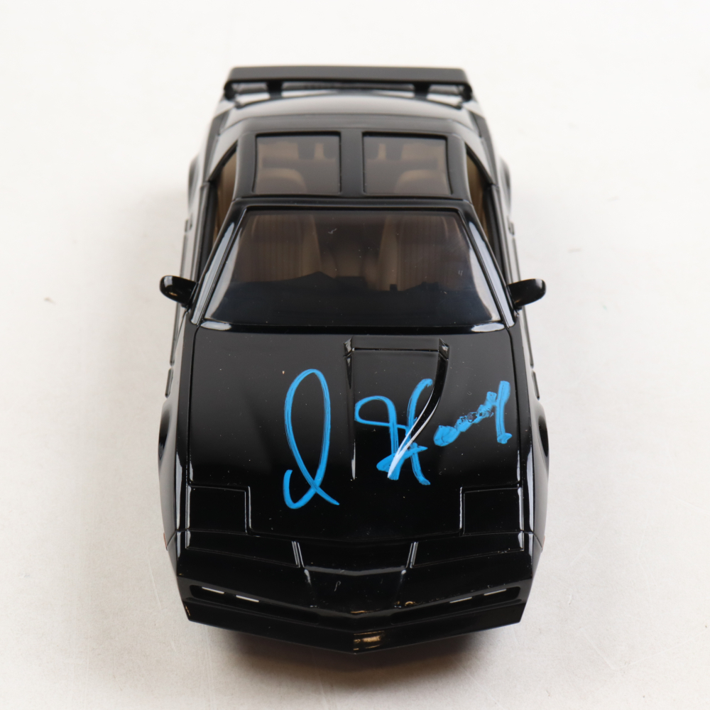 David Hasselhoff Signed "Knight Rider" 1:24 Diecast Car (Beckett ...