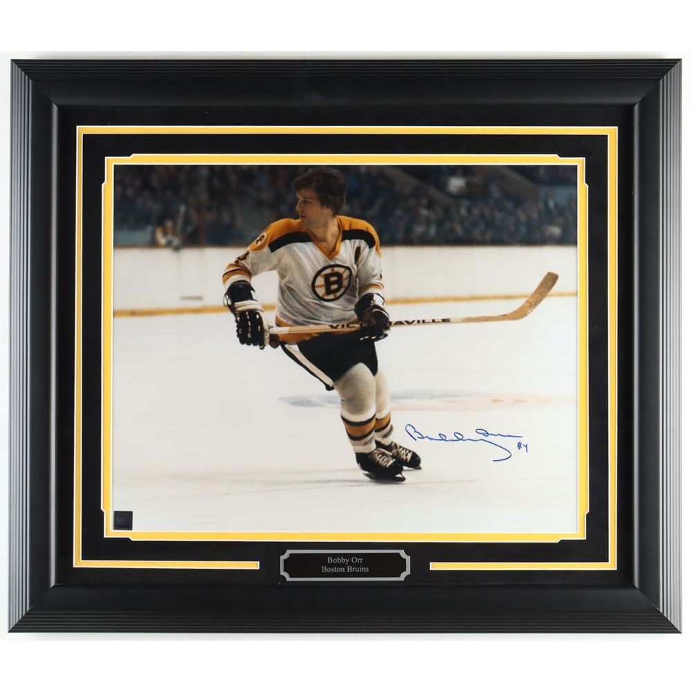 Bobby Orr Signed Bruins Custom Framed Photo (Orr) | Pristine Auction