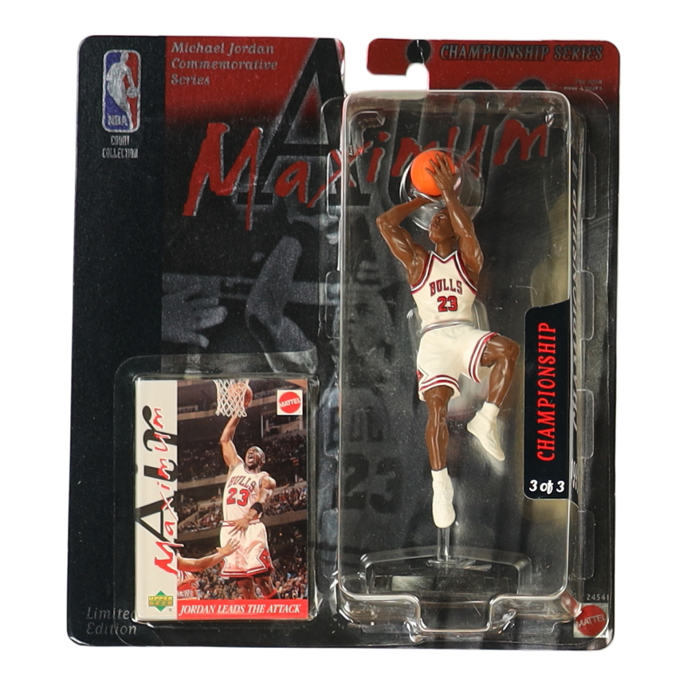 Michael Jordan 1999 Air Maximum Action Figure with Upper Deck Card ...