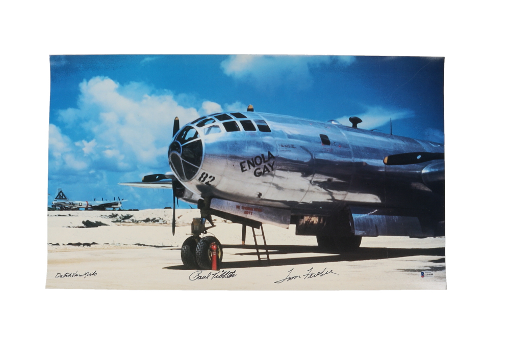 Enoly Gay 22x28 Poster Signed by (3) with Paul Tibbets, Thomas Ferebee ...