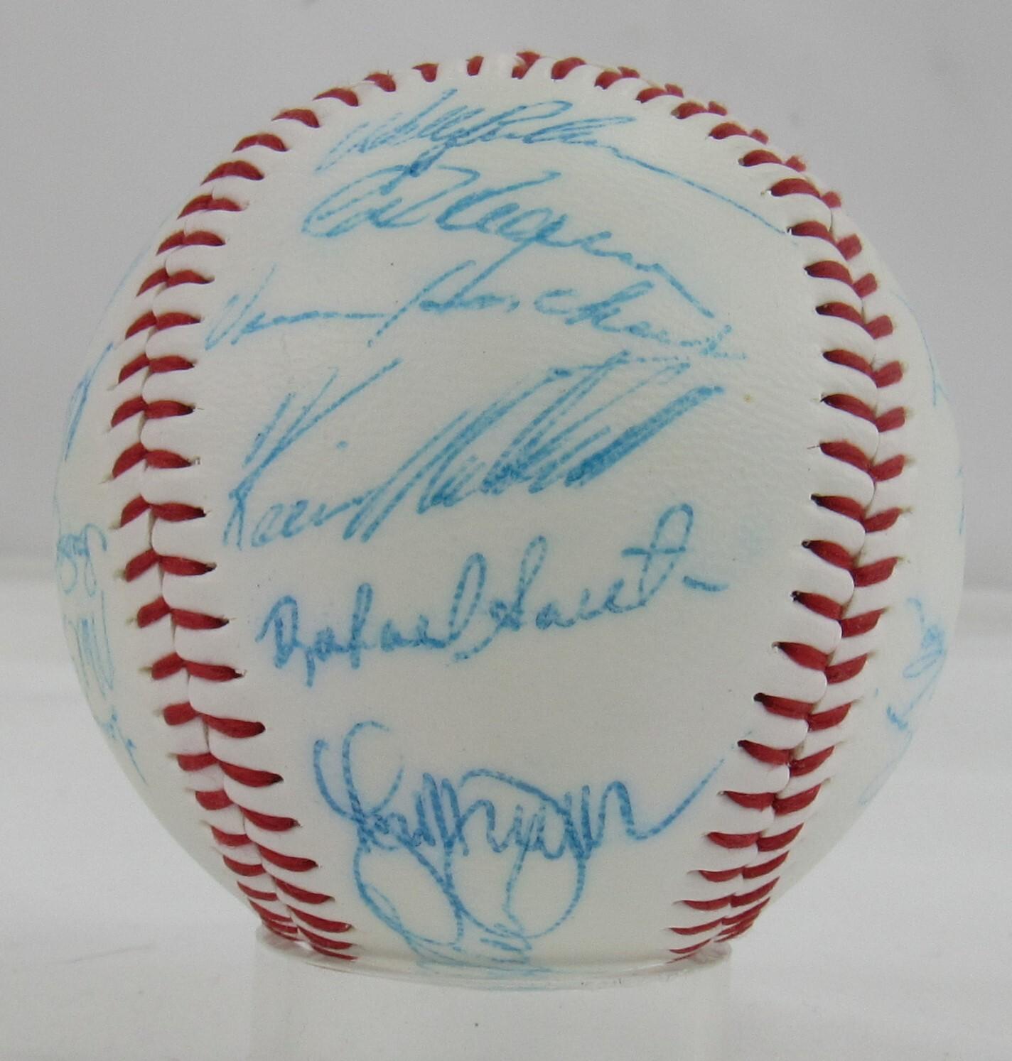 1986 Mets Logo Baseball Hand Signed By (25) With Gary Carter, Darryl ...