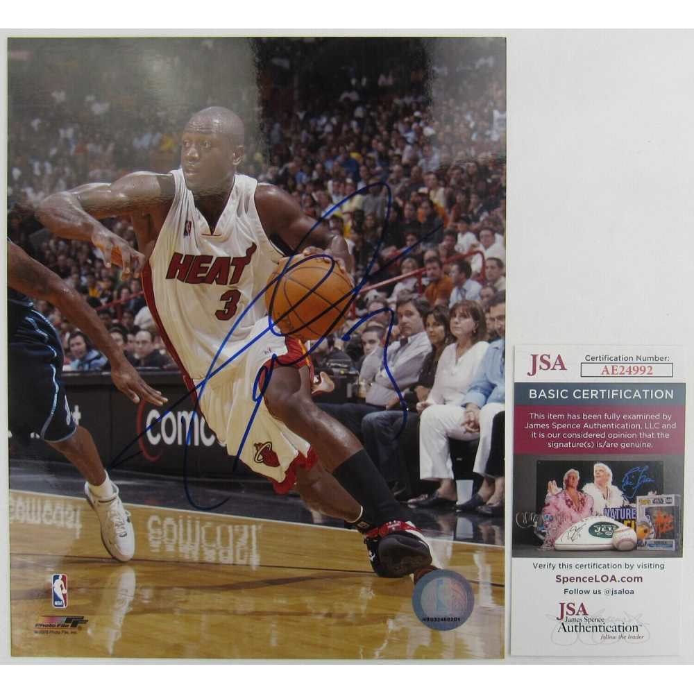 Dwyane Wade Signed Heat 8x10 Photo (JSA) | Pristine Auction