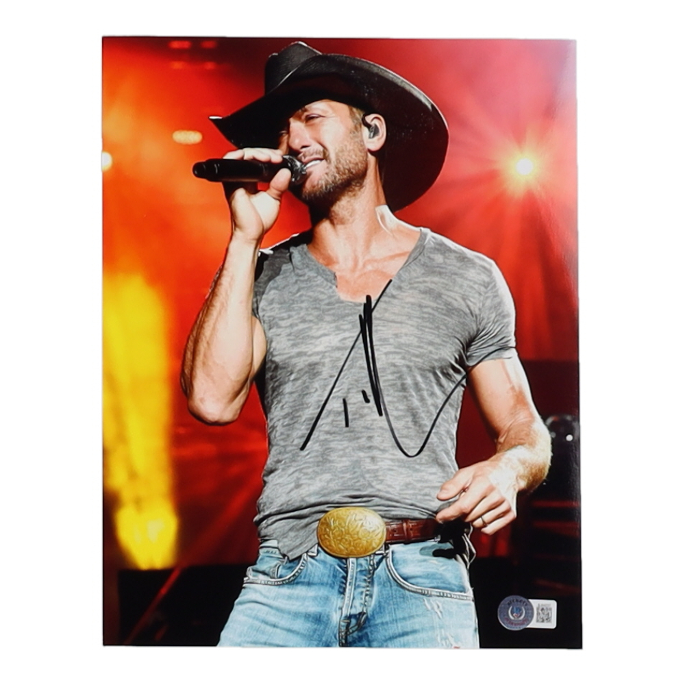 Tim McGraw Signed 8x10 Photo (Beckett) | Pristine Auction