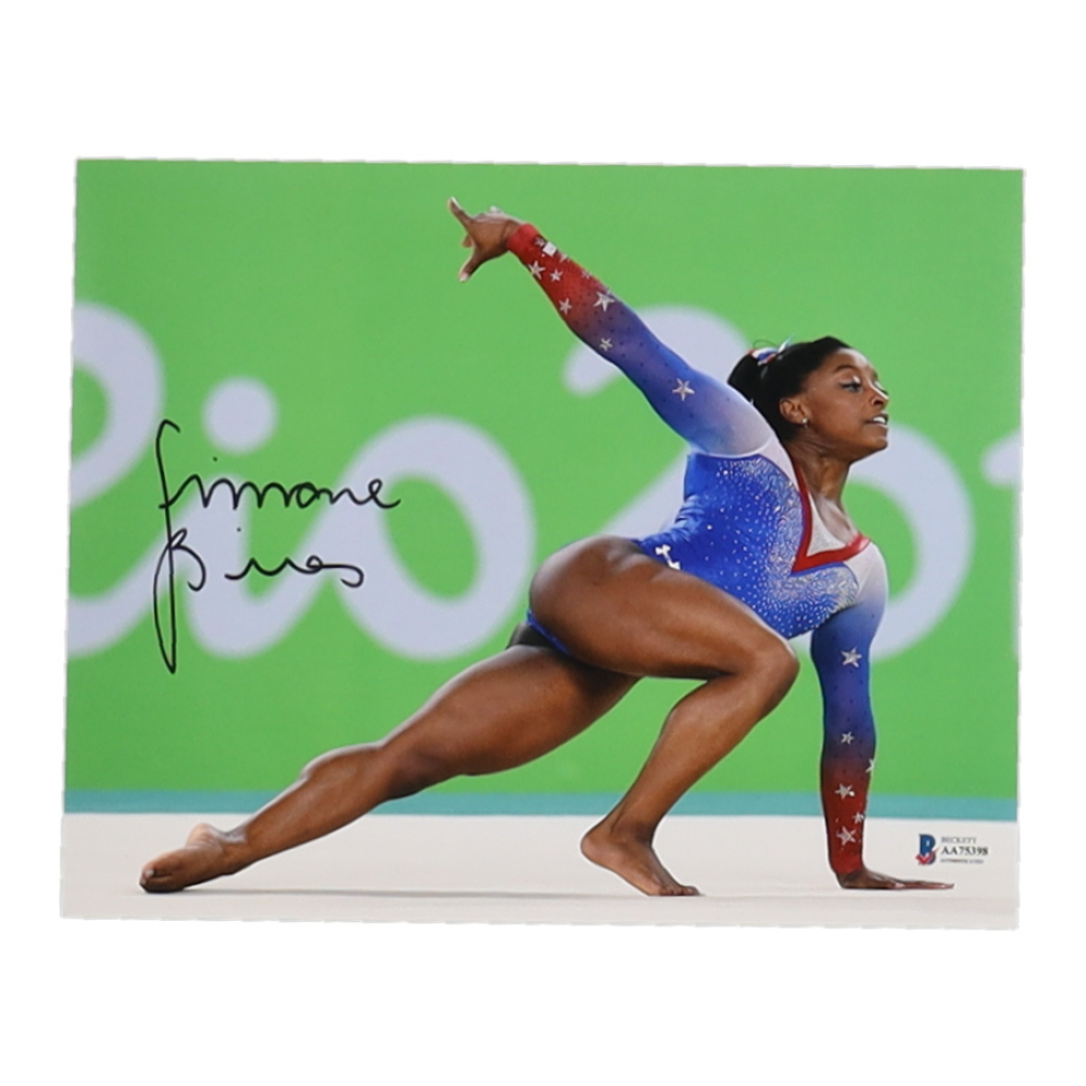 Simone Biles Signed 8x10 Photo (Beckett) | Pristine Auction