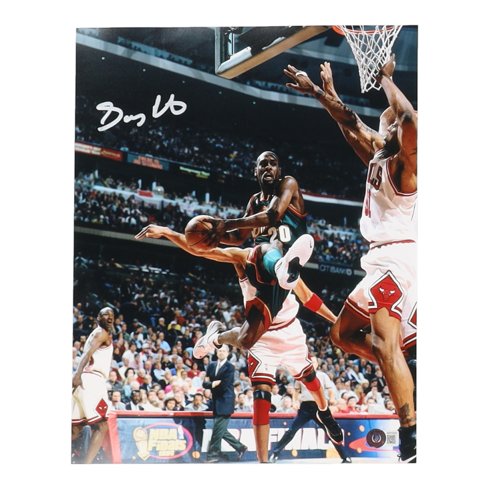 Gary Payton Signed SuperSonics 11x14 Photo (Beckett) | Pristine Auction