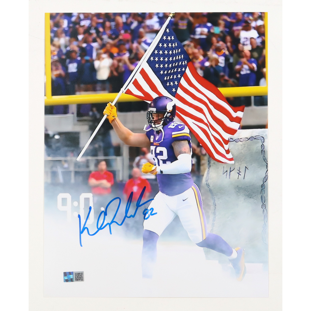 Kyle Rudolph Signed Vikings 11x14 Photo (TSE) | Pristine Auction