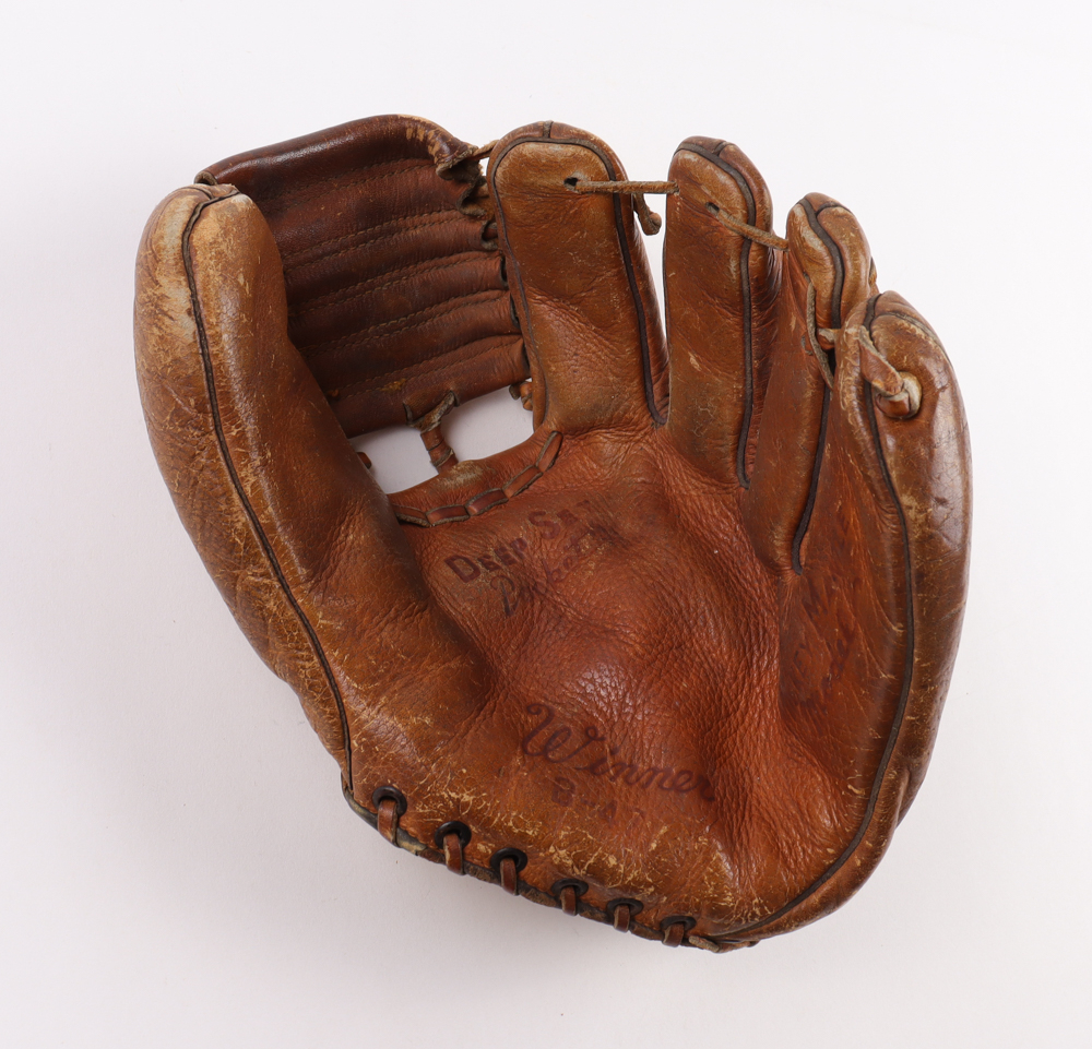 1960 Vintage Mickey Mantle Winner B-47 Baseball Glove | Pristine Auction