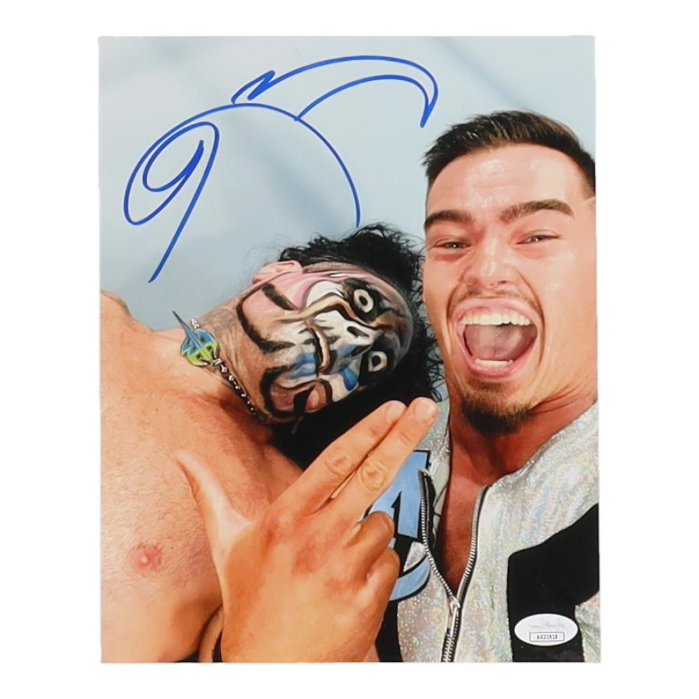 Jeff Hardy Signed WWE 8x10 Photo (JSA) | Pristine Auction