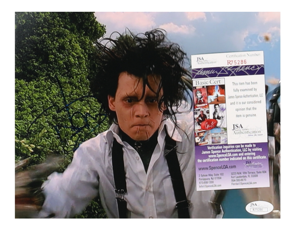 Johnny Depp Signed "Edward Scissorhands" 8x10 Photo (JSA) | Pristine ...