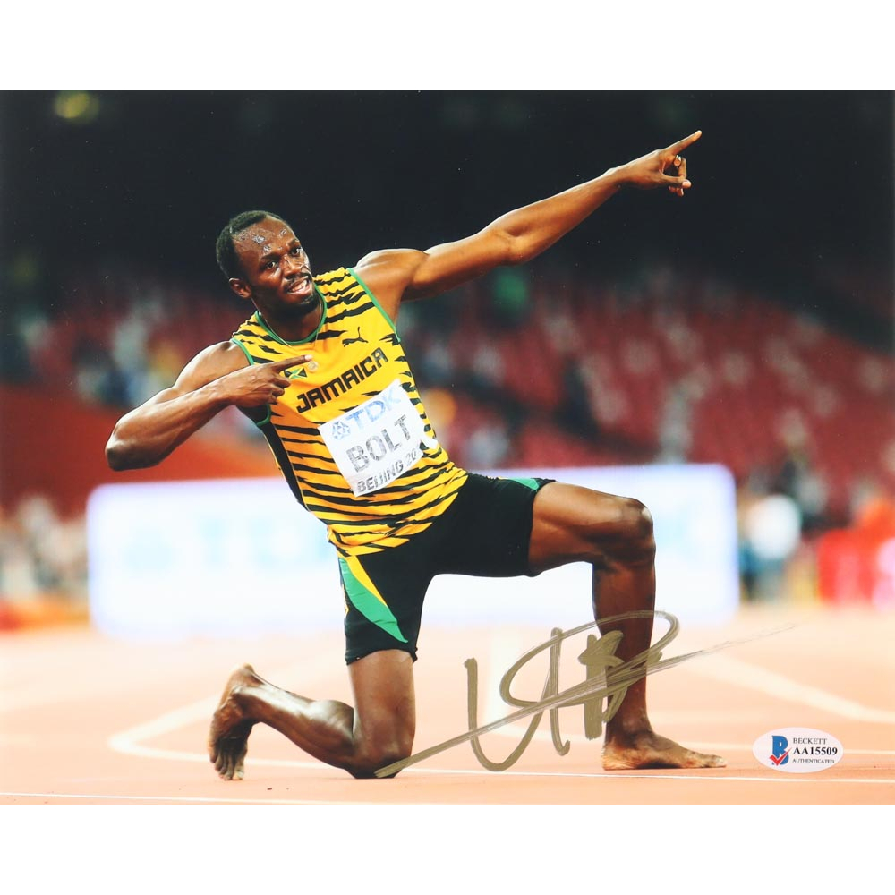Usain Bolt Signed Team Jamaica 8x10 Photo (Beckett) | Pristine Auction