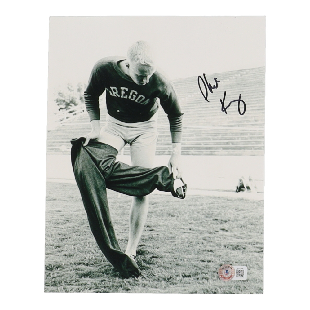 Phil Knight Signed University of Oregon 8x10 Photo (Beckett) | Pristine ...