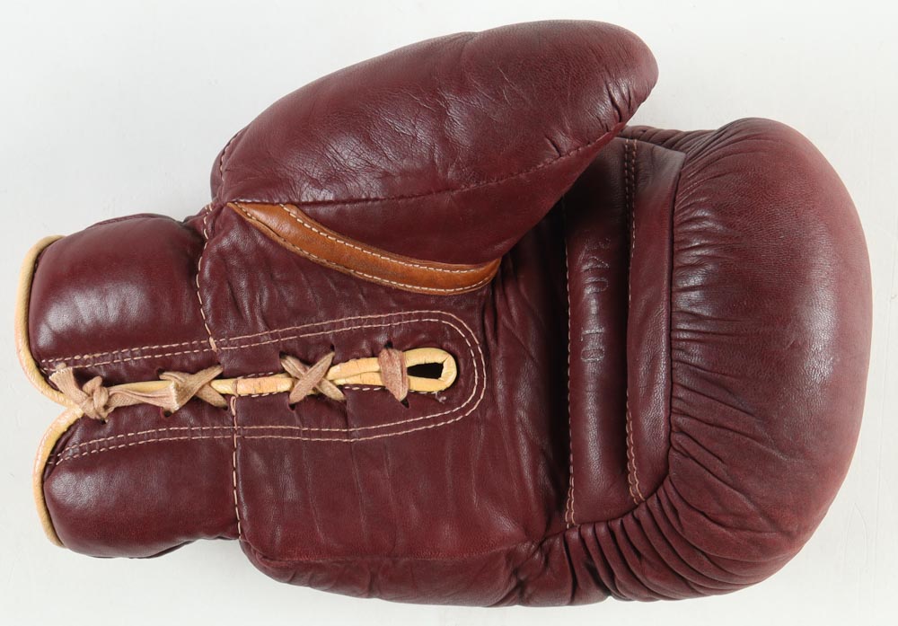 Mike Tyson Signed Vintage Wilson Boxing Glove and Display Case (JSA ...