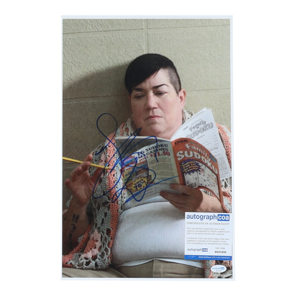 Lea DeLaria Signed "Orange is the New Black" 11x17 Photo (AutographCOA ...