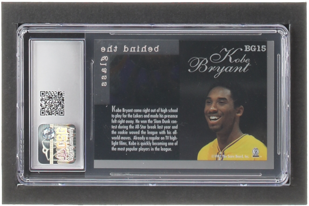 Kobe Bryant 1997 Score Board Inkredible Behind the Glass Gold #BG15 ...