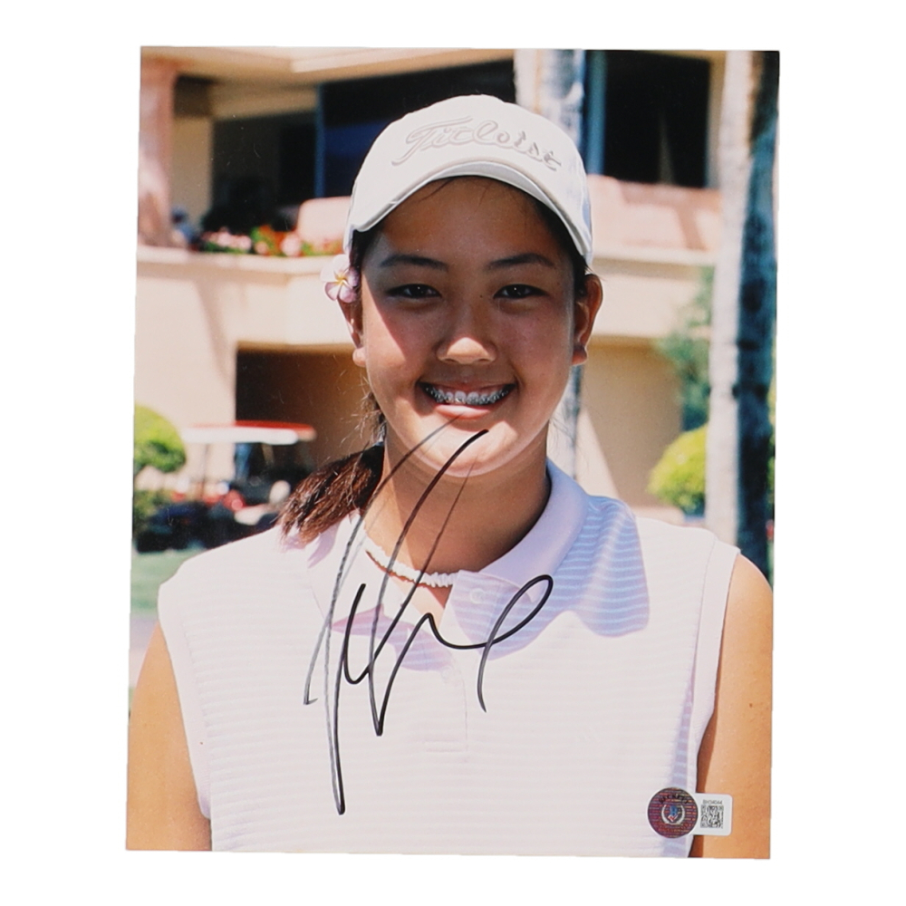 Michelle Wie West Signed 8x10 Photo (Beckett) | Pristine Auction