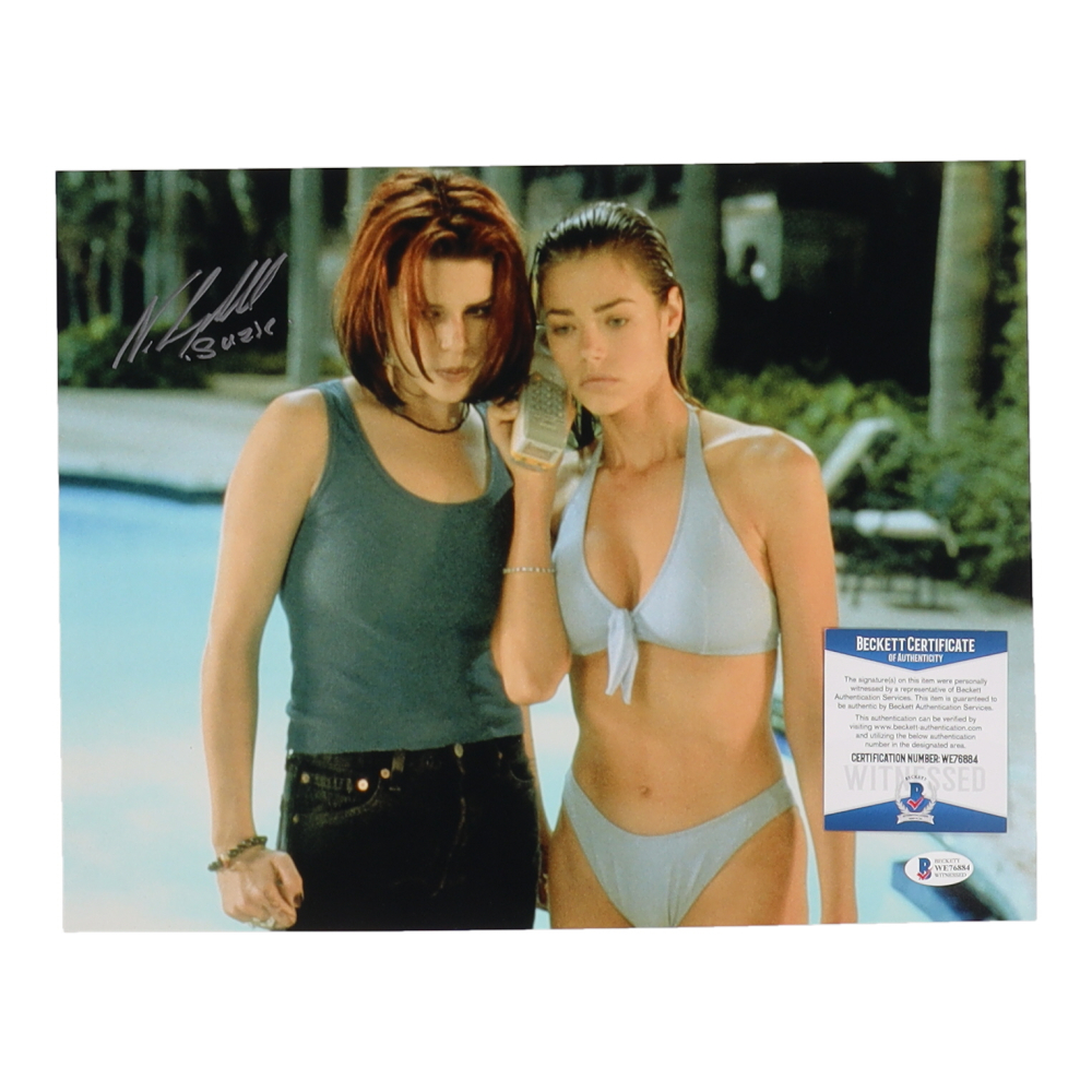 Neve Campbell Signed Wild Things 11x14 Photo Inscribed Suzie