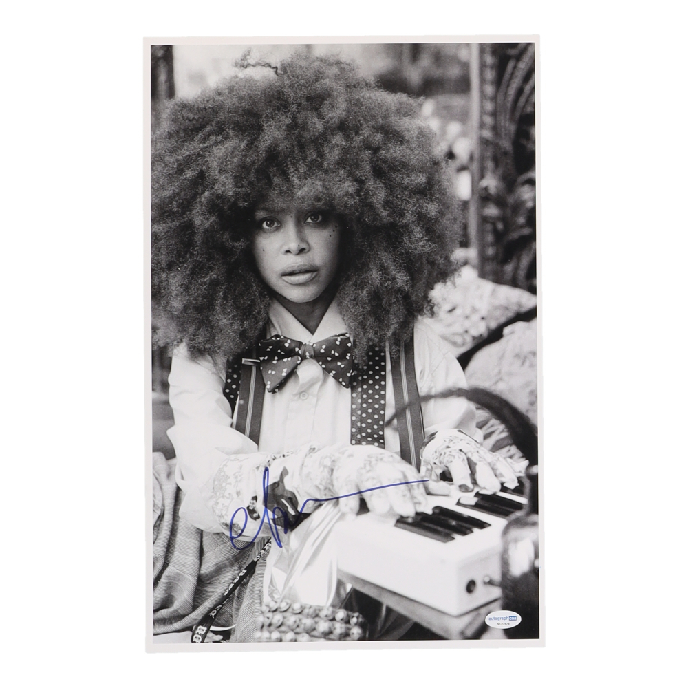 Erykah Badu Signed 11x17 Photo (AutographCOA) | Pristine Auction