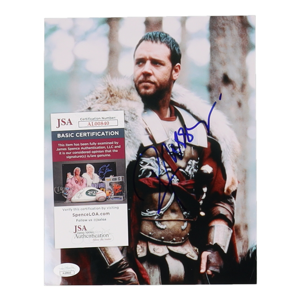 Russell Crowe Signed "Gladiator" 8x10 Photo (JSA) | Pristine Auction