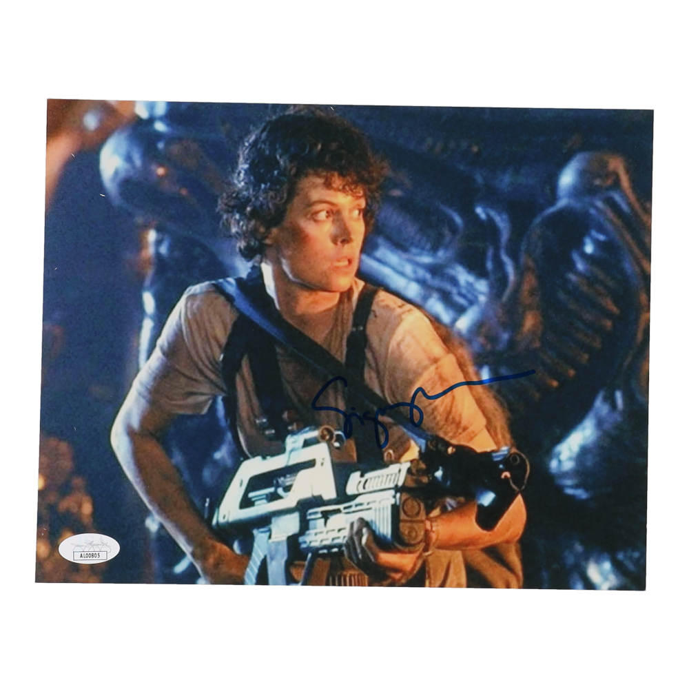 Sigourney Weaver Signed "Aliens" 8x10 Photo (JSA) | Pristine Auction